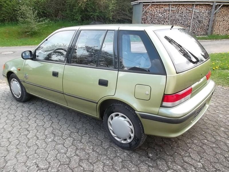 Subaru Justy II (JMA,MS) 1.3 i 4x4 (3 dr) (85 Hp)